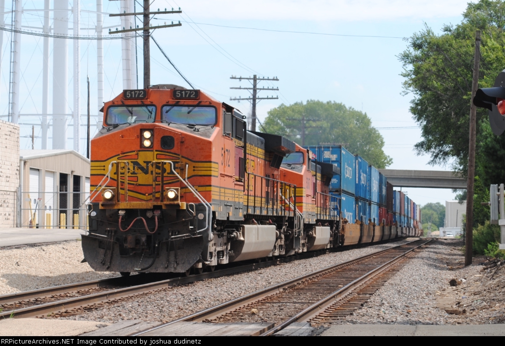 BNSF 5172